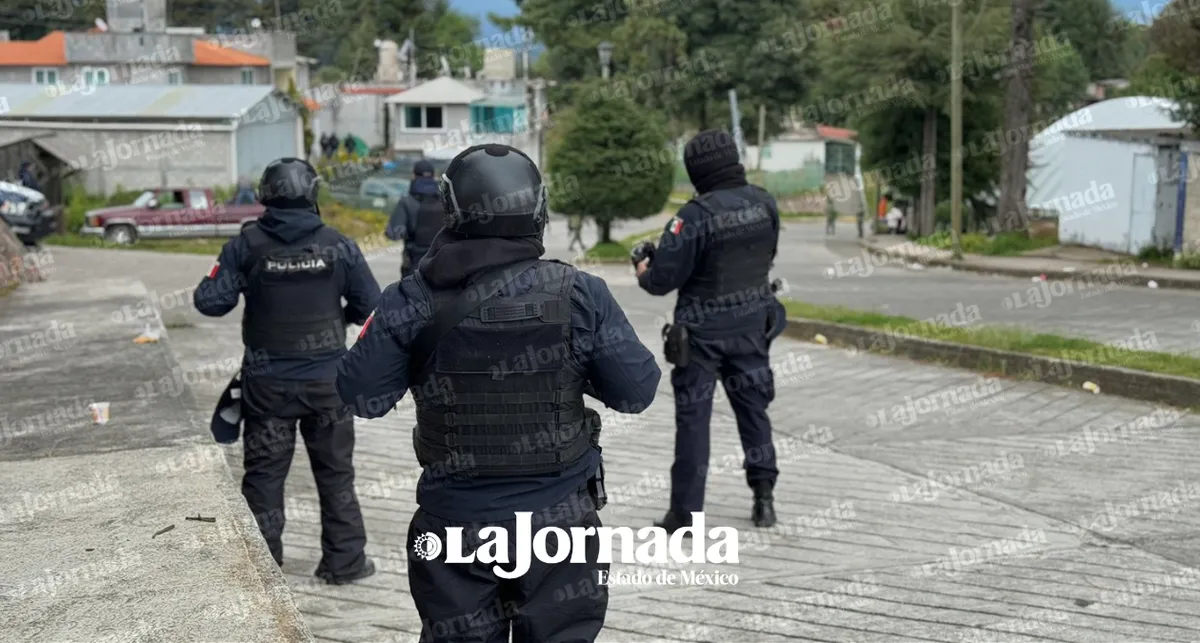 Texcaltitlán: Campesinos recogen cosecha, ahora alimentan a fuerzas ...
