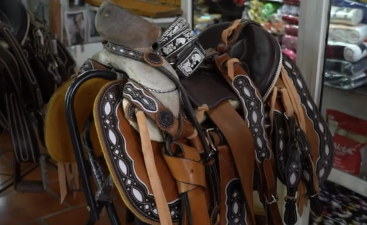 Talabartería, un elemento que representa a la charrería | La Jornada ...