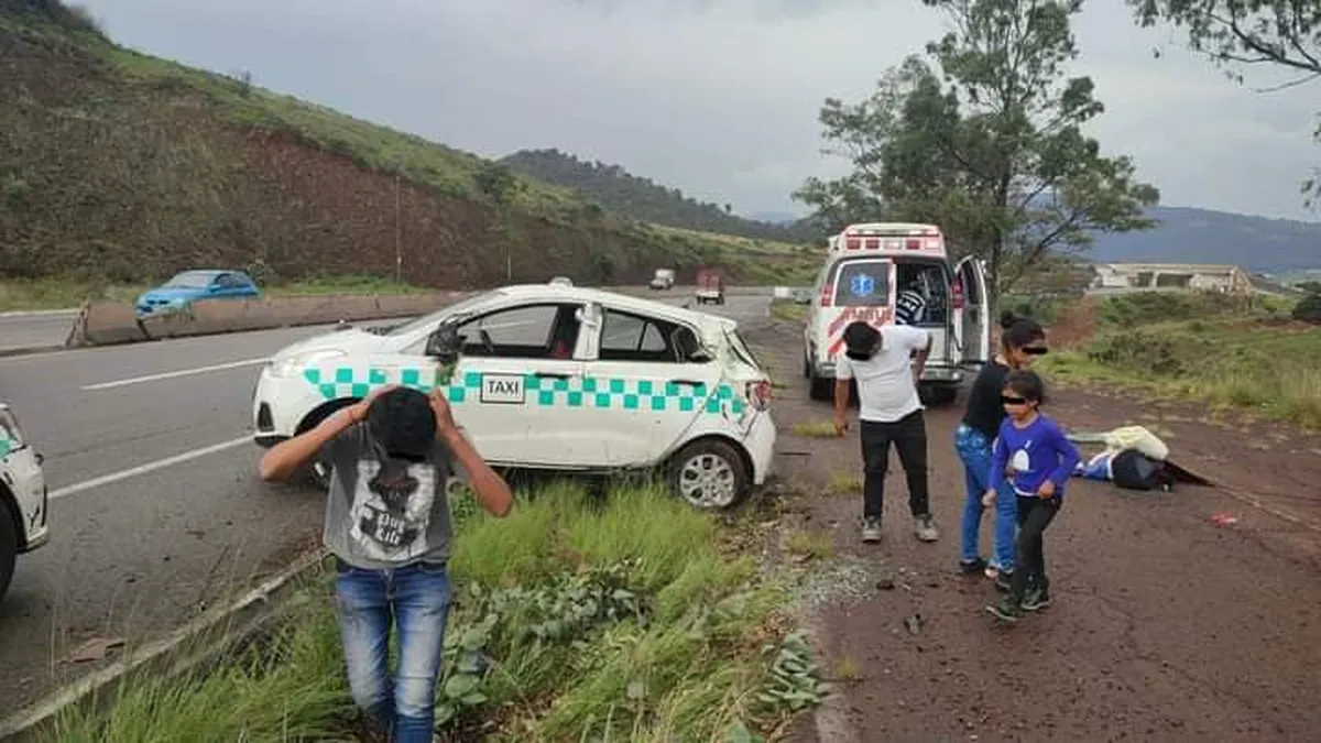 Accidente sobre la carretera panamericana Acambay-Atlacomulco | La ...
