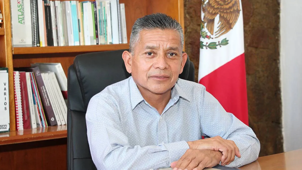 Alcalde de Tlatlaya formaliza su renuncia al PRD y su adhesión a Morena ...