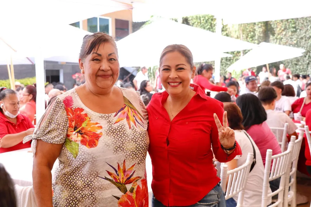 Lucía Meza Guzmán se divorcia en buenos términos | La Jornada Estado de ...