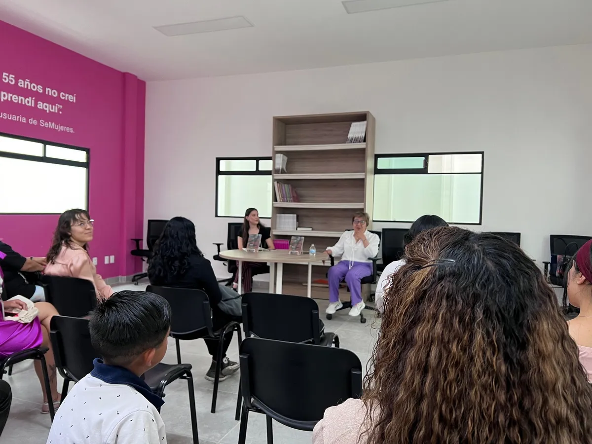 Presentan libro “Distopía: Historias de vida de una ciudad joven ...